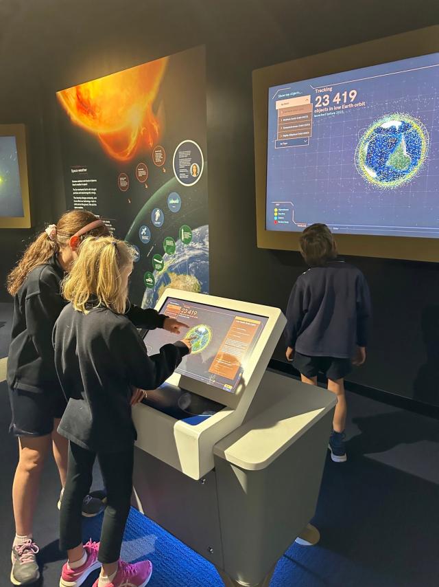 Mundulla students explore space | Border Chronicle