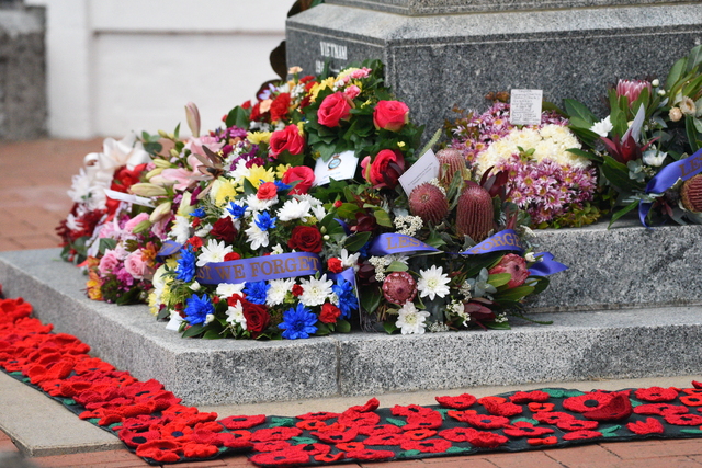 GALLERY: Anzac Day across the Limestone Coast. | Border Chronicle
